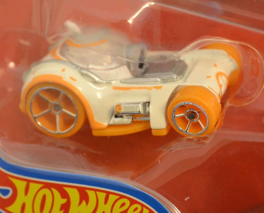 Hot Wheels BB-8 White HW Star Wars Series 1:64 Scale Collectible Die ...